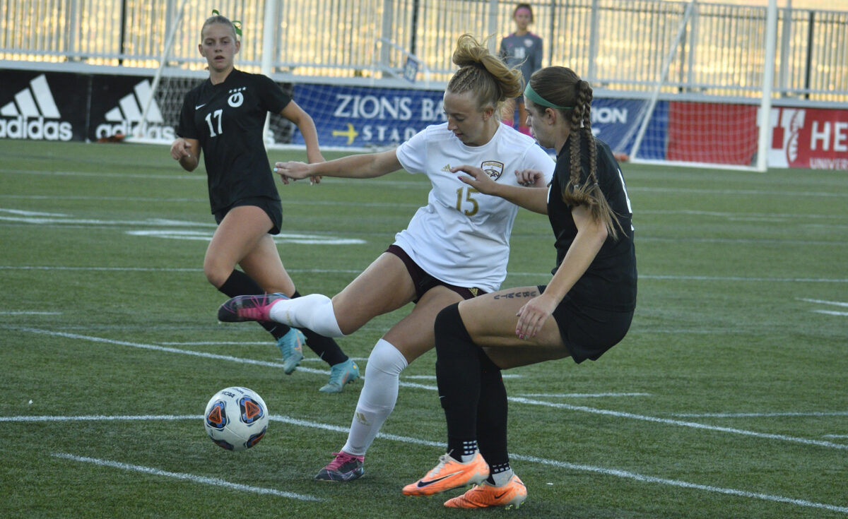 Maple Mountain girls soccer withstands late Olympus push to reach 5A ...